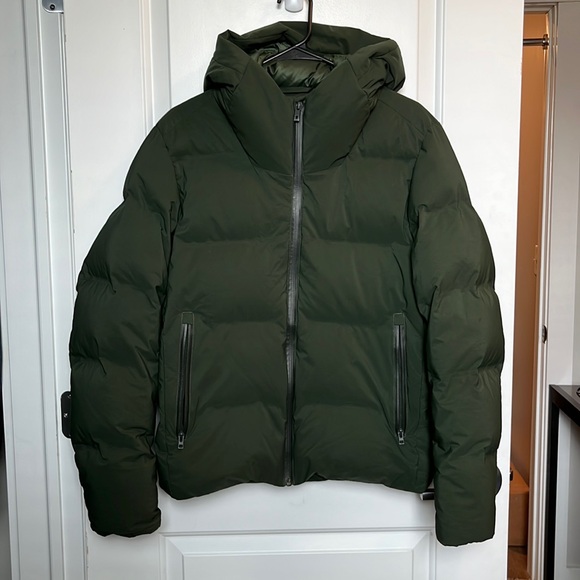 Uniqlo | Jackets & Coats | Uniqlo Seamless Down Jacket 3d Cut Unisex S ...